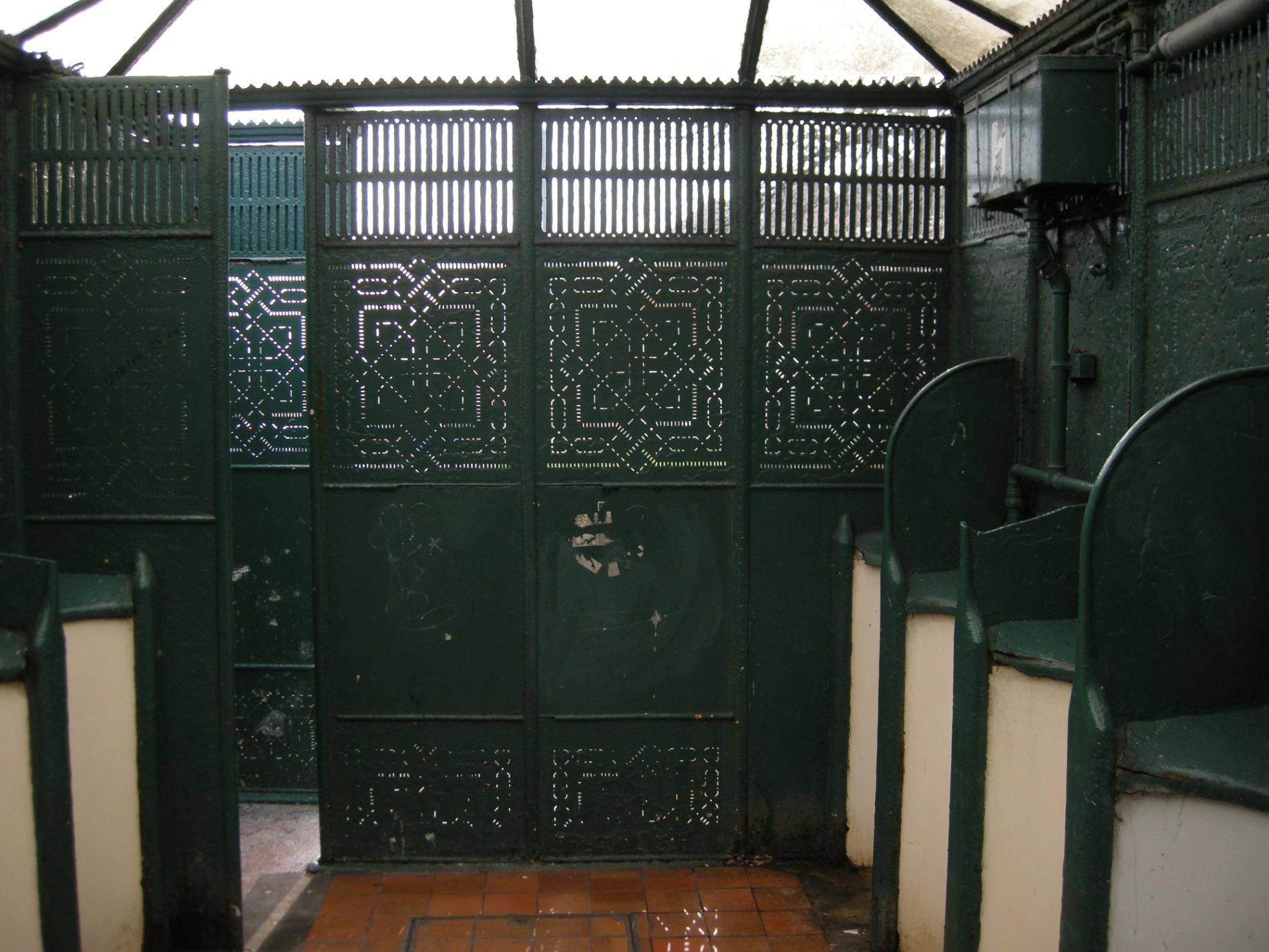 Spend a penny: A potted history of Bristol's public toilets - The ...